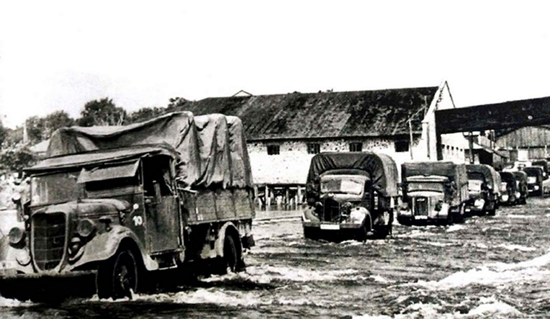 Ford, a German military truck of World War II - iNEWS