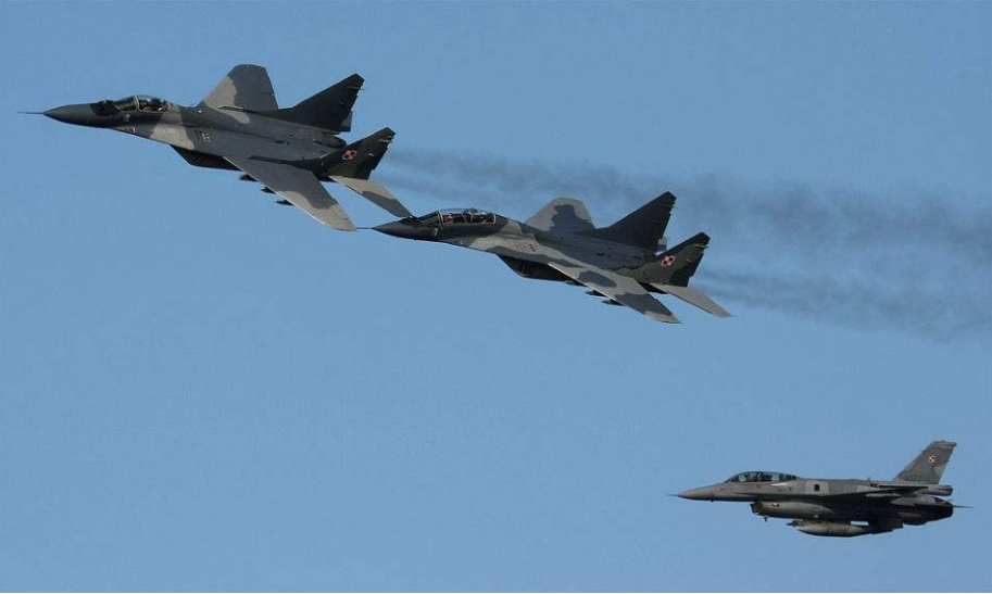 Untimely birth, breaking the halberd and sinking into the sand-a ...