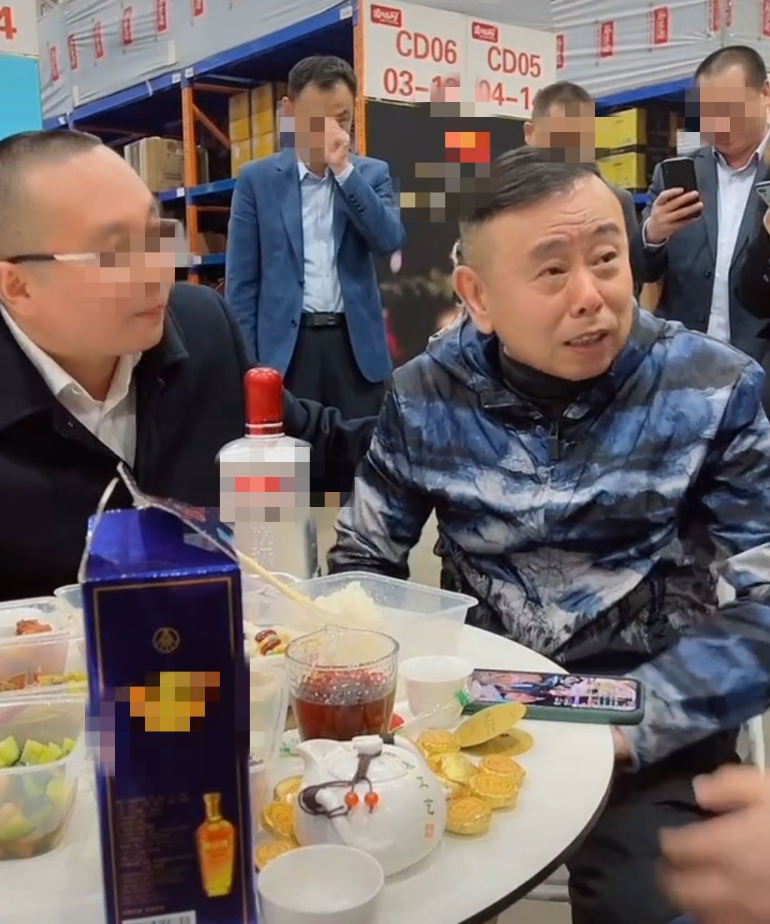 64-year-old Pan Changjiang brought the goods live, but was exposed to quality problems by ...