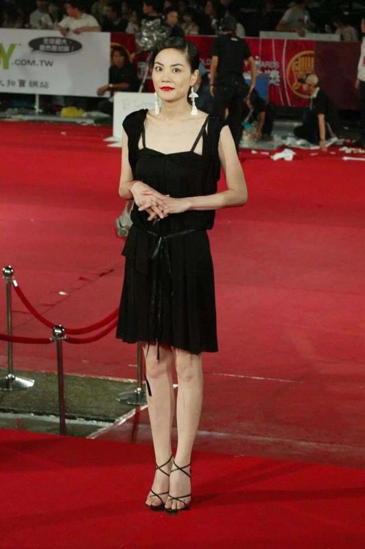 How did Faye Wong, 51, become a classic? Eclectic life attitude shows ...