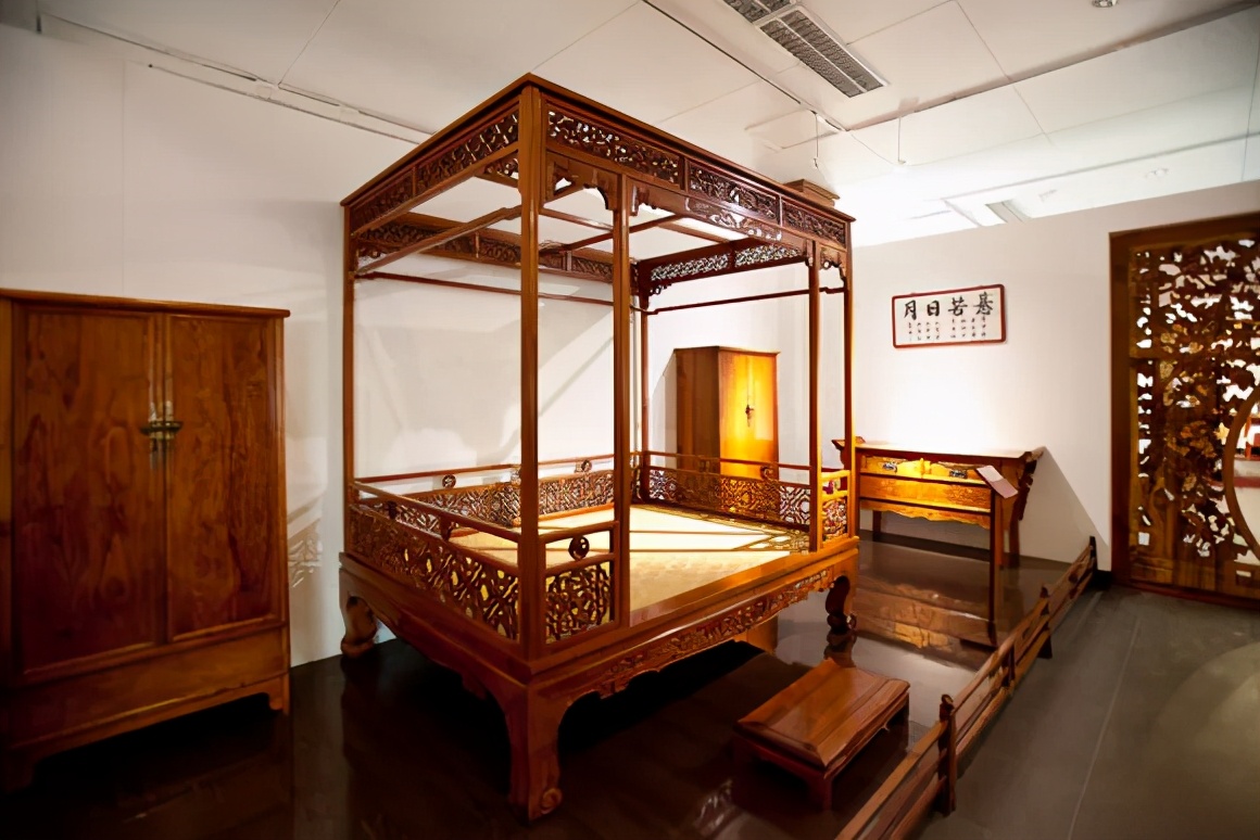Chinese Bed Furniture: Pressure, Shelf Bed, Luo Han Bed, Guisei - iNEWS