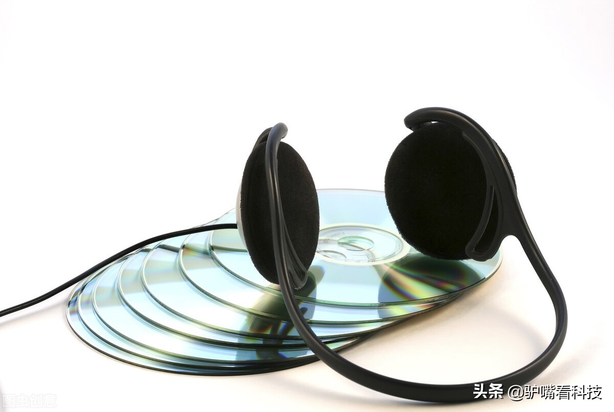 500 TB disc, you can play more movies, so cool - iNEWS