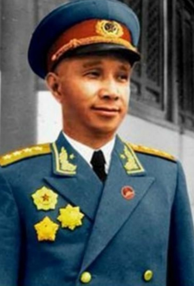 Among the founding generals of the People's Liberation Army, who can ...