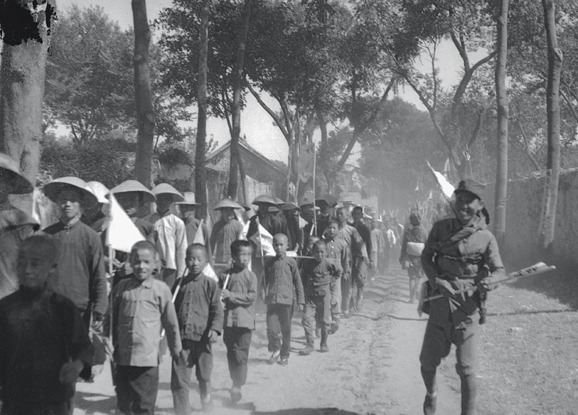 Xu Xiangqian used to be Nie Rongzhen's deputy. Why did the ten marshals ...