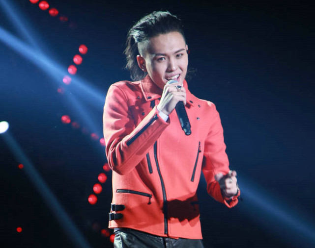 Zhang Wei, who sang the high song and became popular for 9 years, is ...