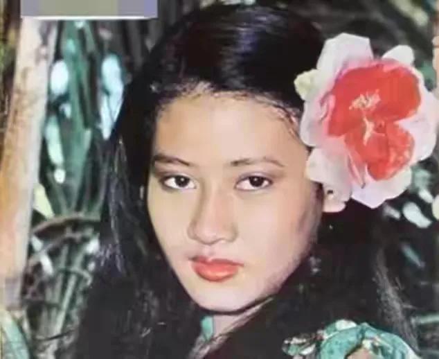 The Thai king who has married five wives has a more exciting story than ...