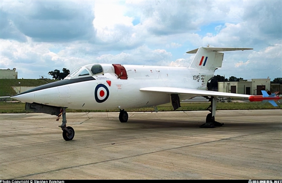 滾回繪圖板-航空史上那些被淘汰的方案18-桑德斯-羅SR177/P187 - 資訊咖