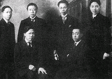 Xu Teli: I am only Mao Zedong's one-day teacher, and he is my lifelong ...