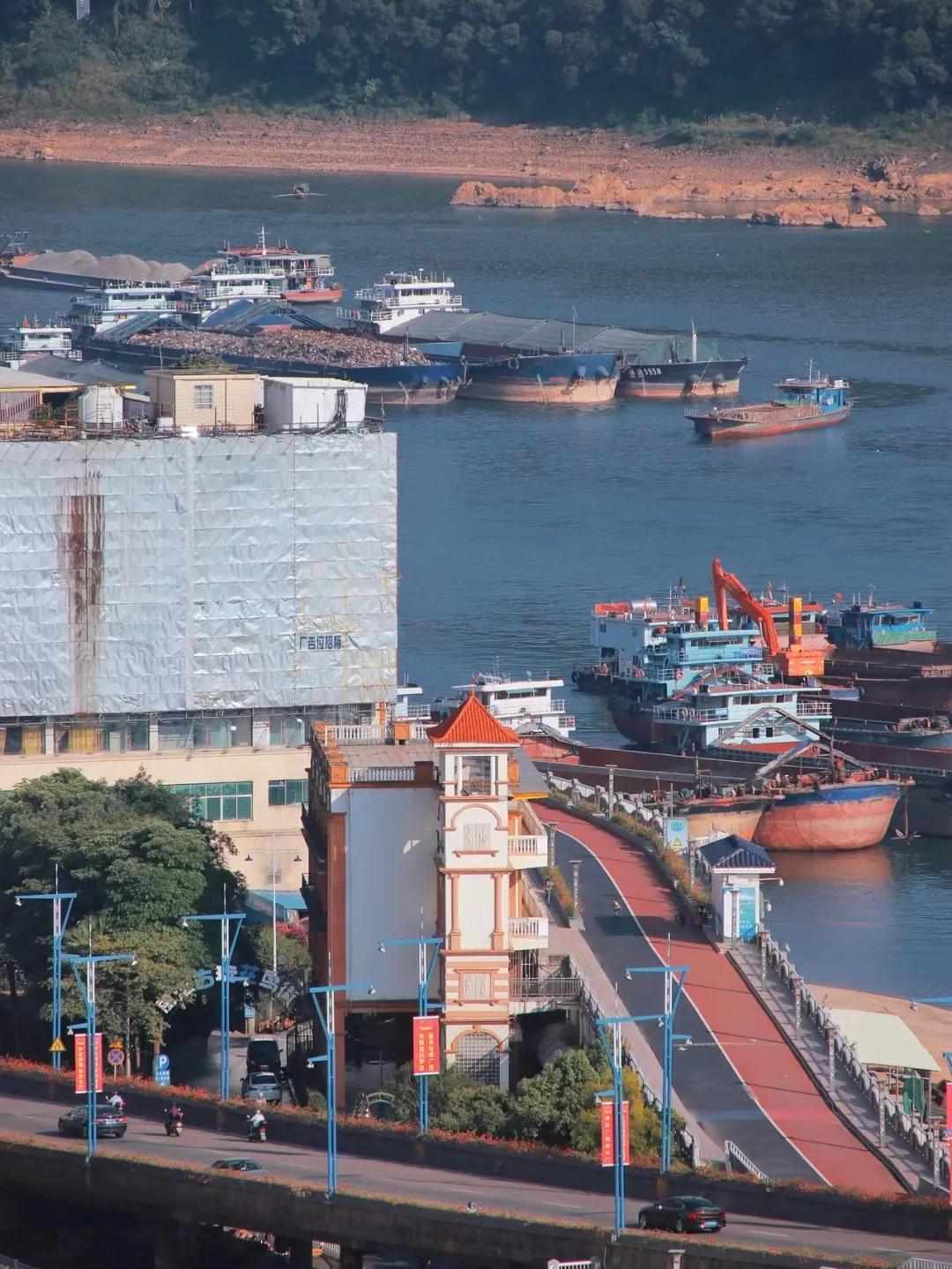 This delicious small town in Guangxi has the largest group of arcades ...
