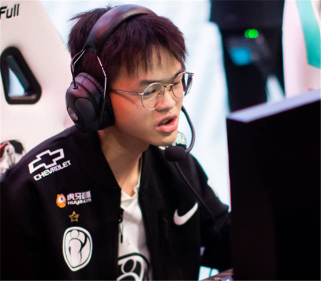 IG為rookie花40萬亮相7天，只為LPL頂尖中單的人氣 - 頭條匯