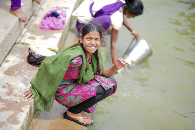 Observed from India, why do Indians like to take a bath? - iNEWS