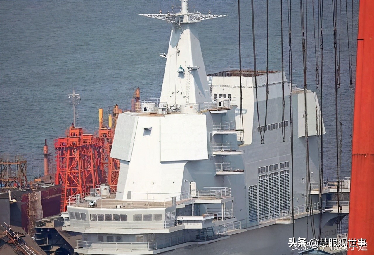 Don't look down on China's 052, there are not many warship radars ...