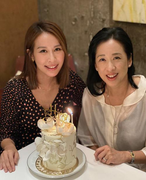 50-year-old Zhu Lingling married a wealthy family and left the Huo ...