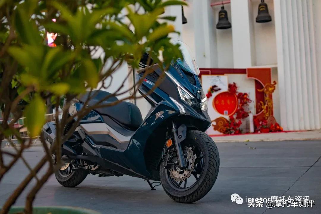 Guangyang Racing S350 sports pedal hits quickly - iNEWS