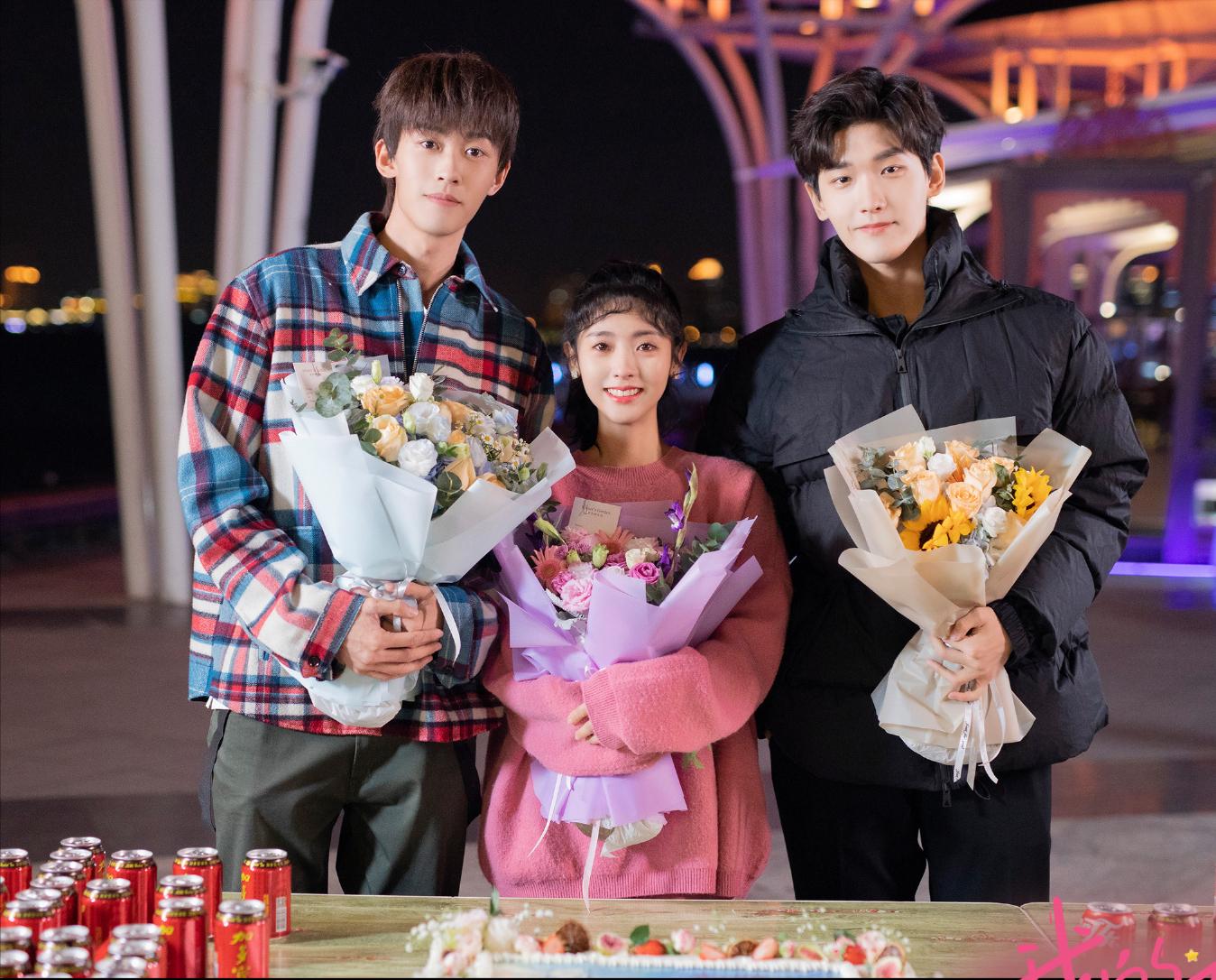 The latest 6 dramas: Deng Lun Ni Ni, Gong Jun Reba, Bai Yu Yang Mi ...