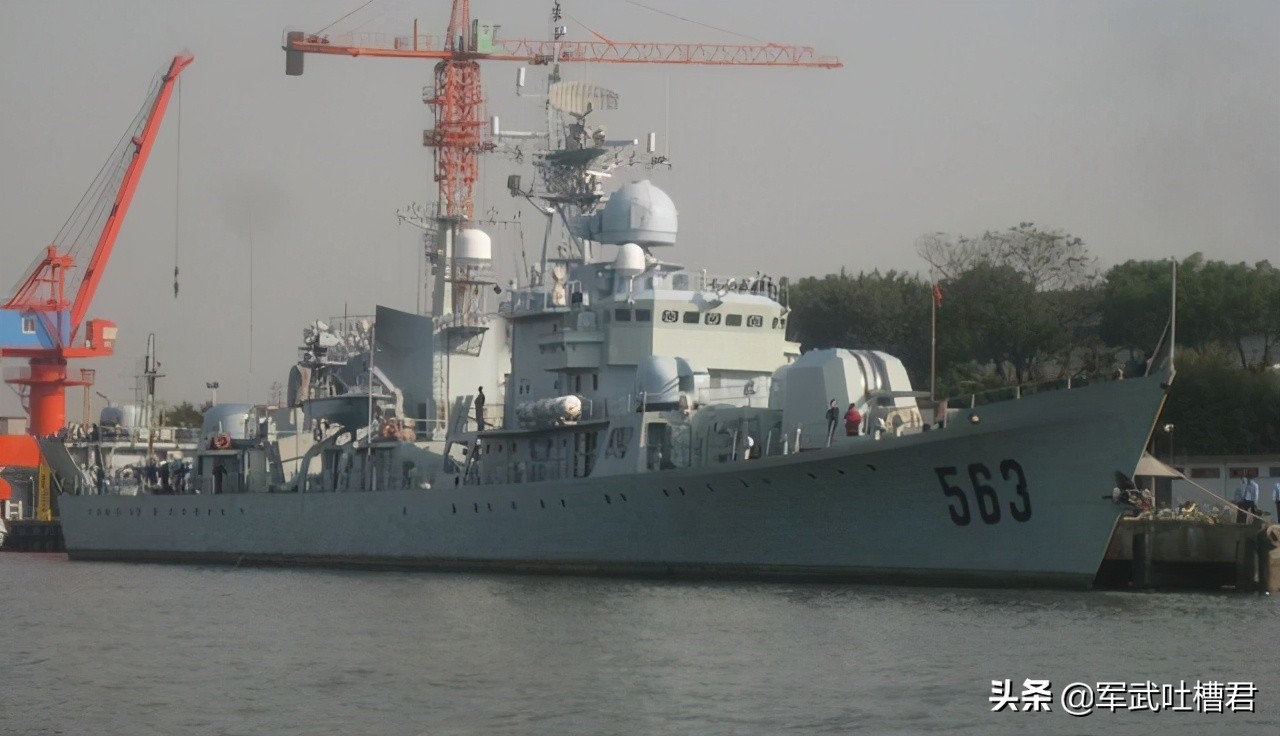 053H1 has been retired one after another, the South China Sea Fleet is more and more able to ...