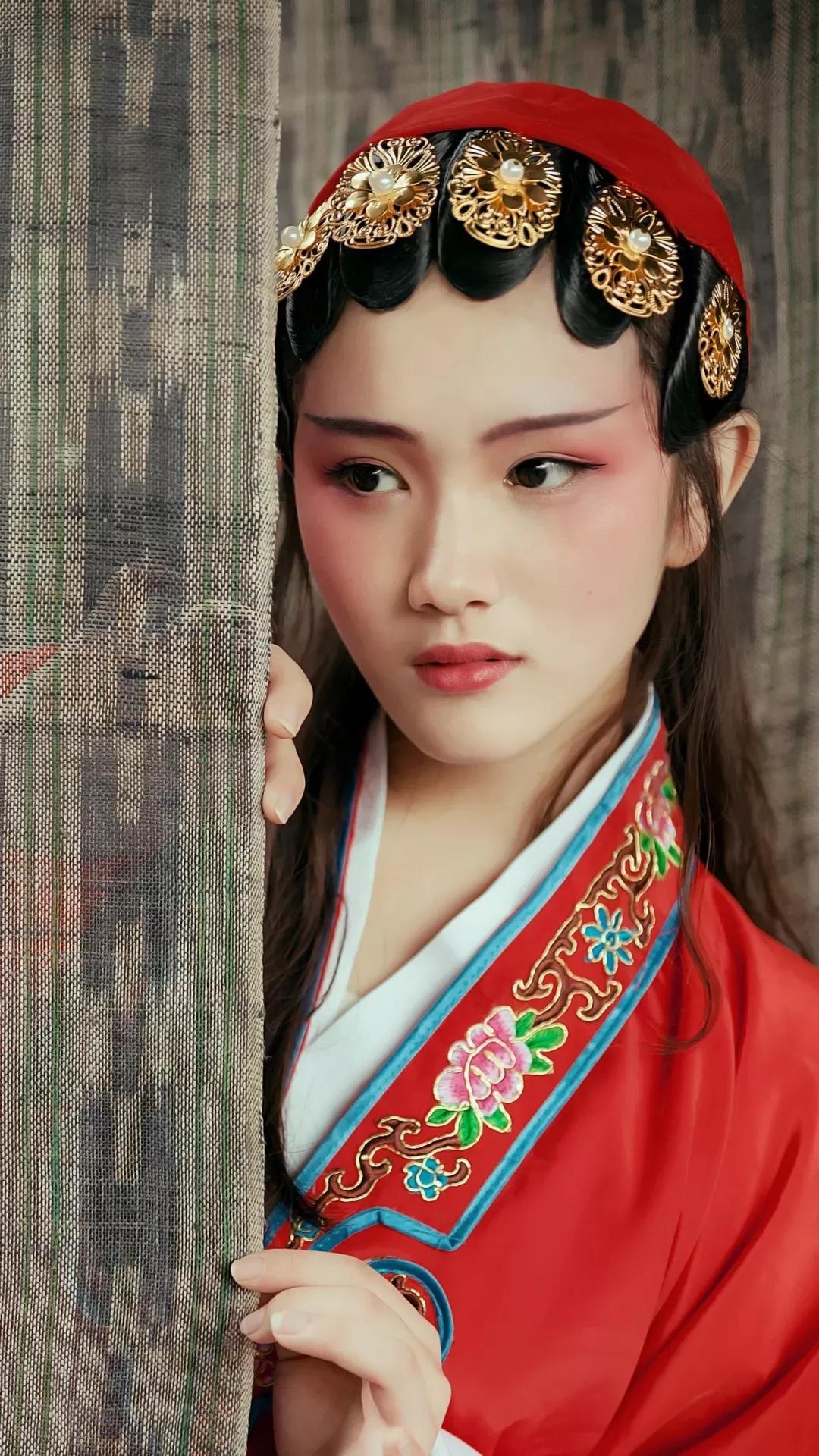 Yu Xin, one of the ancients, Mao Zedong loves to read his poems (Nan ...