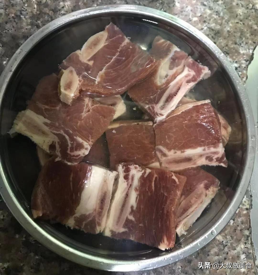 The chef teaches you how to make homemade cowboy bones. They are tender ...