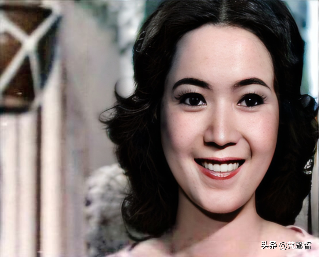 Lin Yunyun's uncauses, pregnant belly at the same time, Hou Pei ...