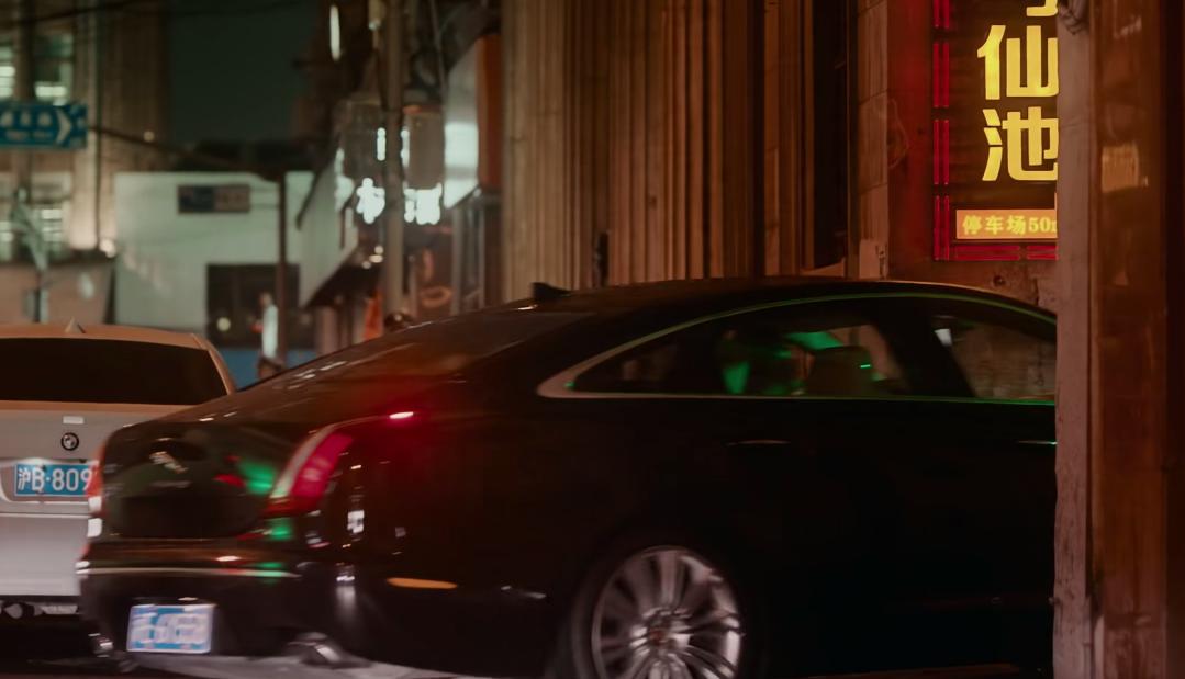 Andy Lau's exclusive four-wheeled car!The new Jaguar XFL is on the market, can it compete with ...