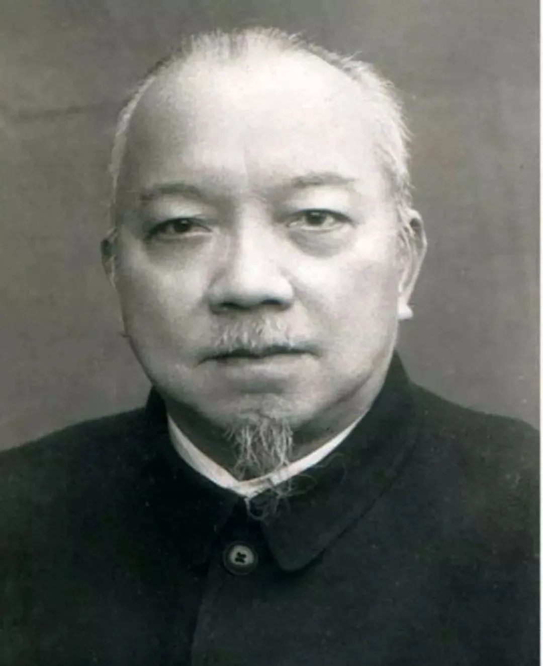 How did Li Jishen change from killing revolutionary martyrs to ...