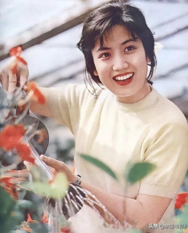 Li Xiuming, a popular actress in the 1980s, retired from selling potato ...