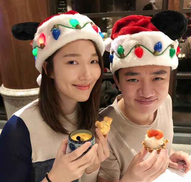 Wang Zulan's genes are too strong, and his two daughters are exactly ...