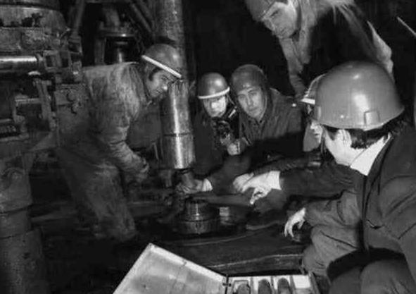 The deepest well in the world, with a well head of 92 cm but a depth of ...