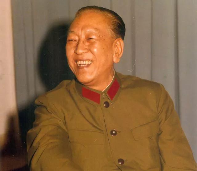 In 1950, Premier Zhou asked Geng Biao to do diplomacy, but he refused ...