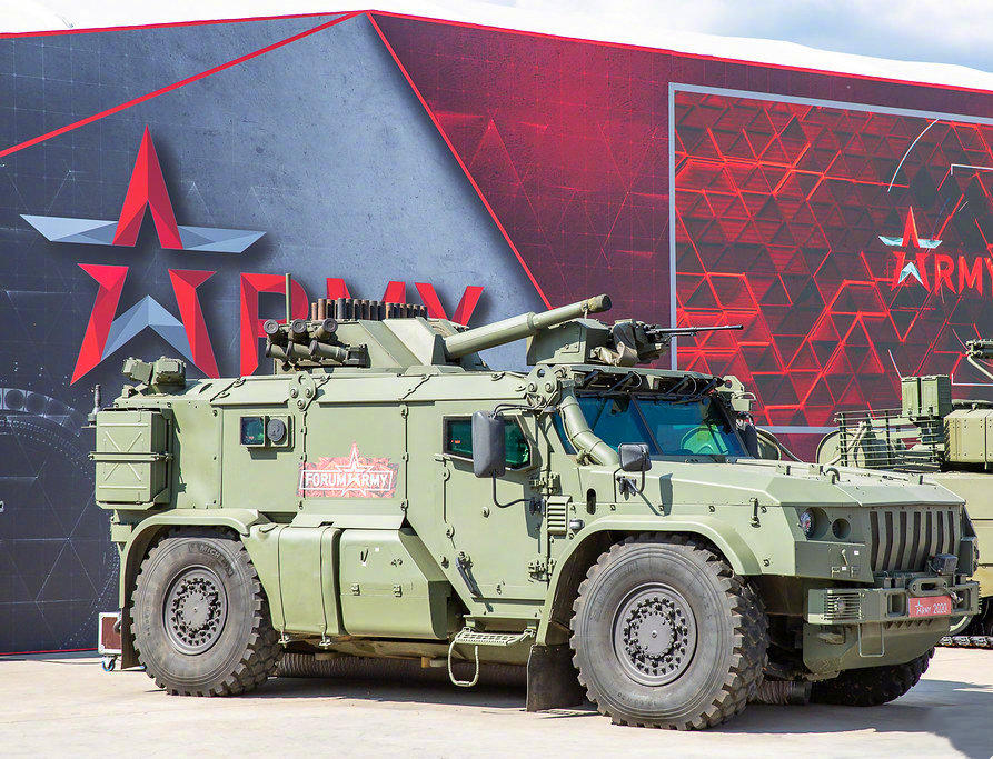 Russian equipment record - Typhoon VDV armored vehicle - iNEWS