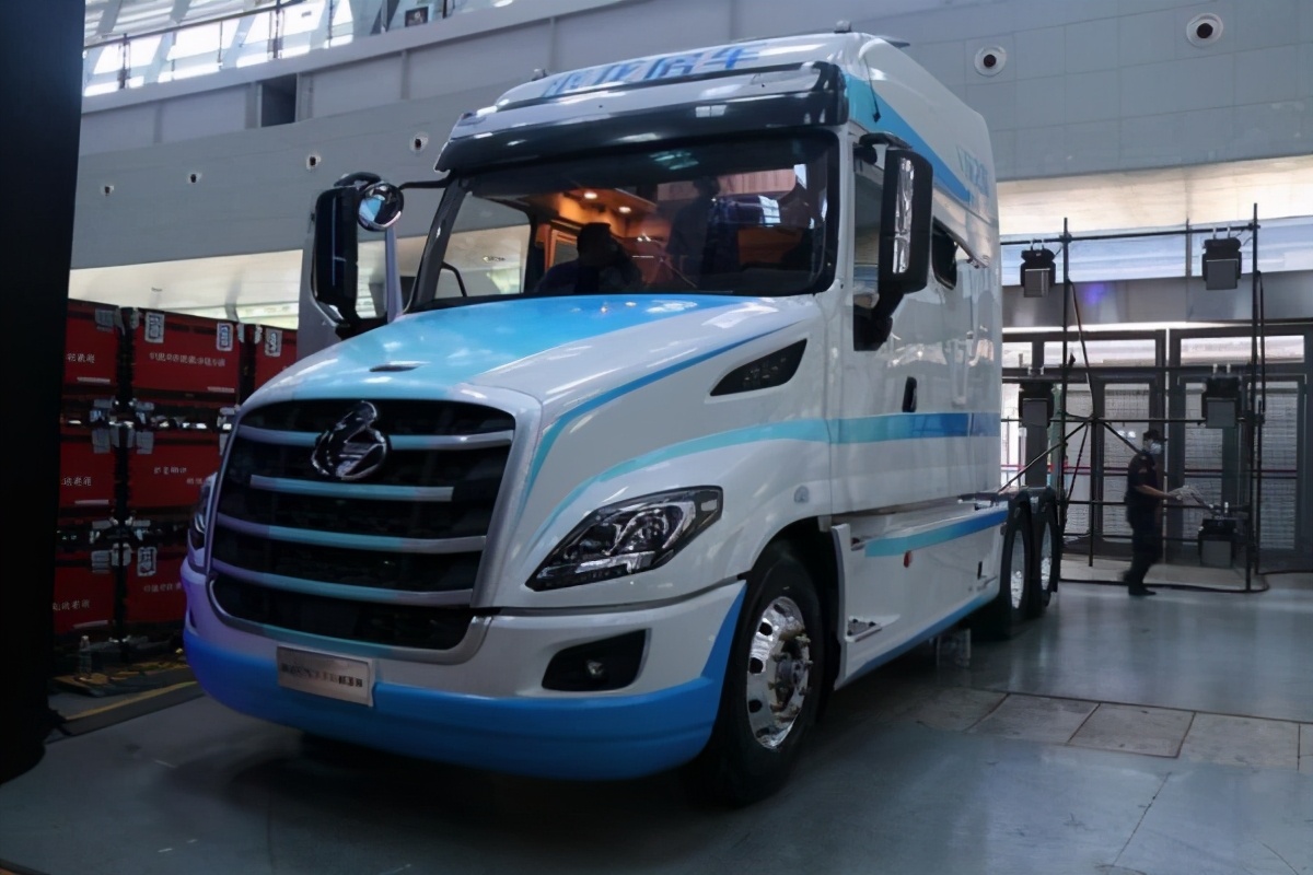 Chenglong T7 "Mini Deluxe Suite" unveiled 600 horsepower with ZF ...