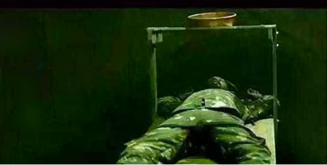 The torture in ancient punishments constantly dripped water to ...