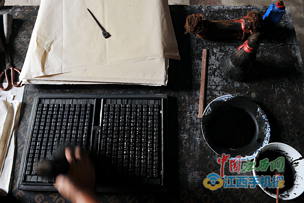 Movable type printing spectrum "lives" in the folk - iNEWS