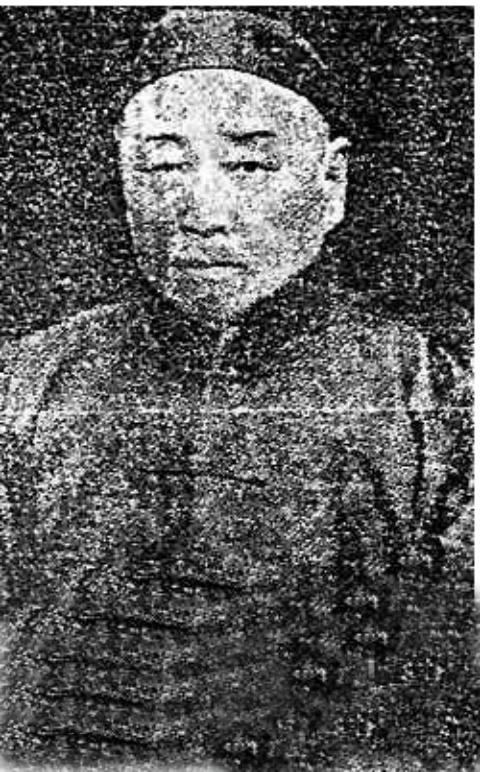 Wang Jingwei's son returned home at the age of 77 and bowed three times ...