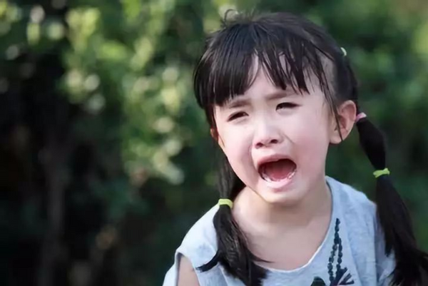 What to do if the child plays a rogue? Third-rate parents like to talk ...