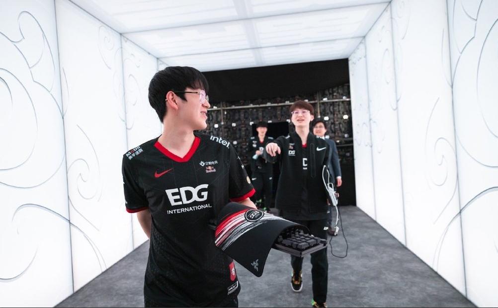 「Scout絕不會回LCK」Doinb怒懟韓媒幫EDG闢謠，公開LPL戰隊內幕 - 資訊咖