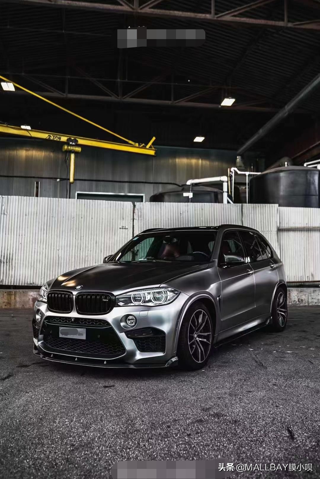 Film color change case: BMW X5 M color change electro-optical metal ...