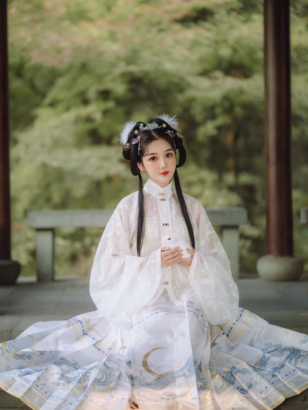 Recently, a kind of "lace" Hanfu is popular, which is gentle and ...