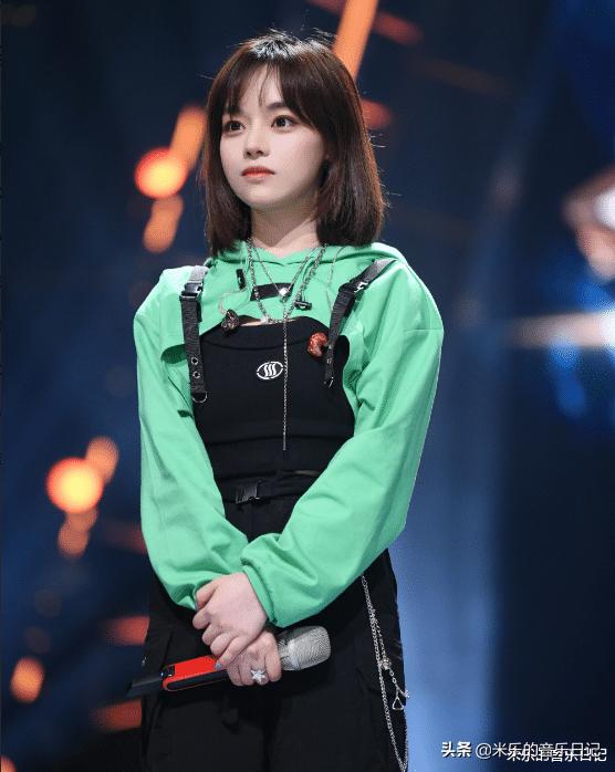 Huang Xiaoyun affectionately interprets the young, beautiful and ...