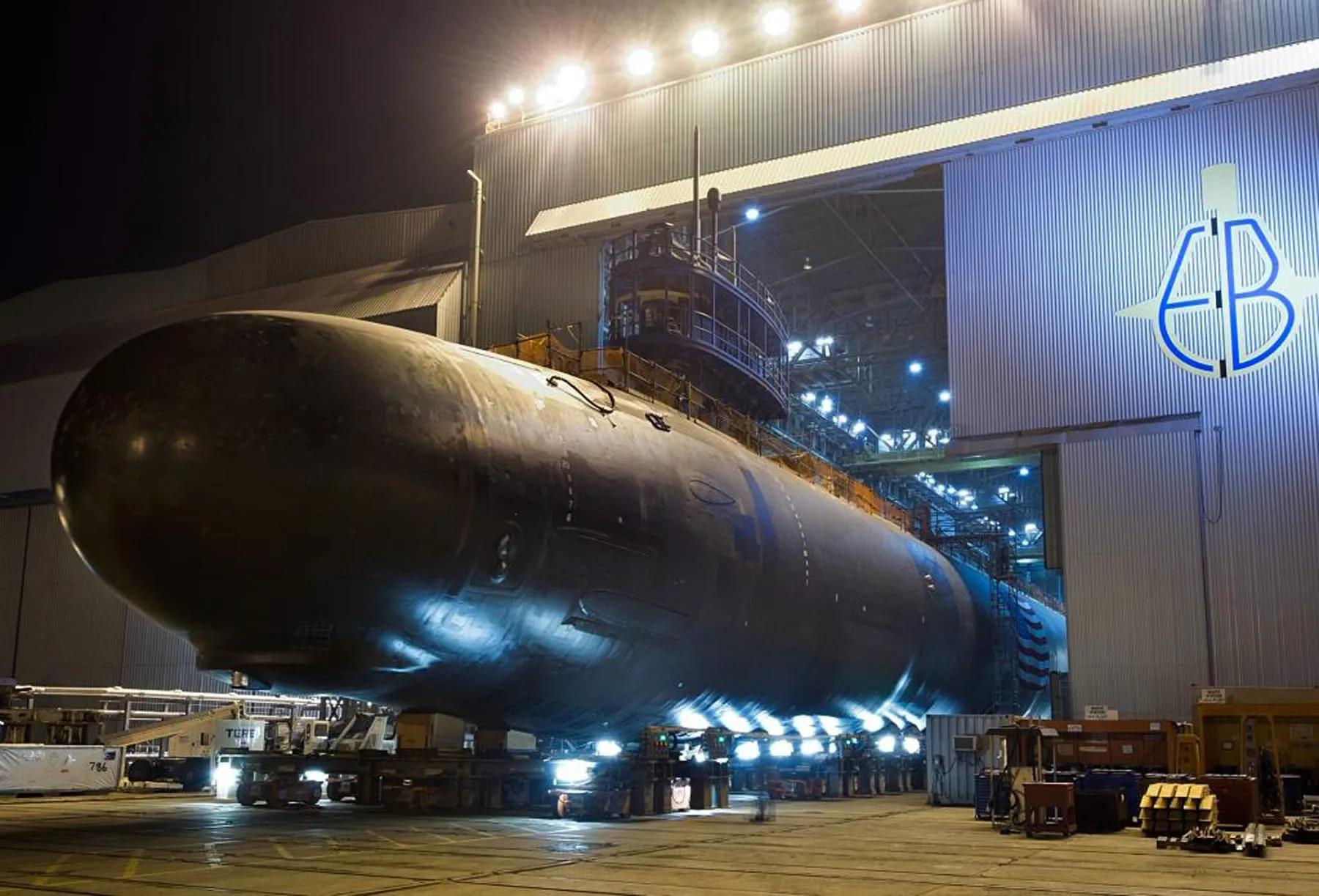 US Navy "Ohio" class strategic missile nuclear submarine - iNEWS