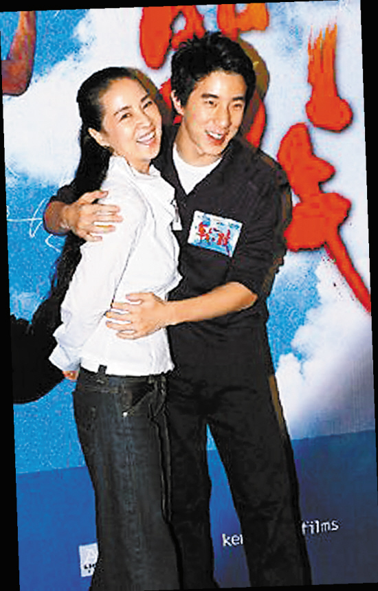She forced back Teresa Teng, reaped Jackie Chan, sitting on billions ...