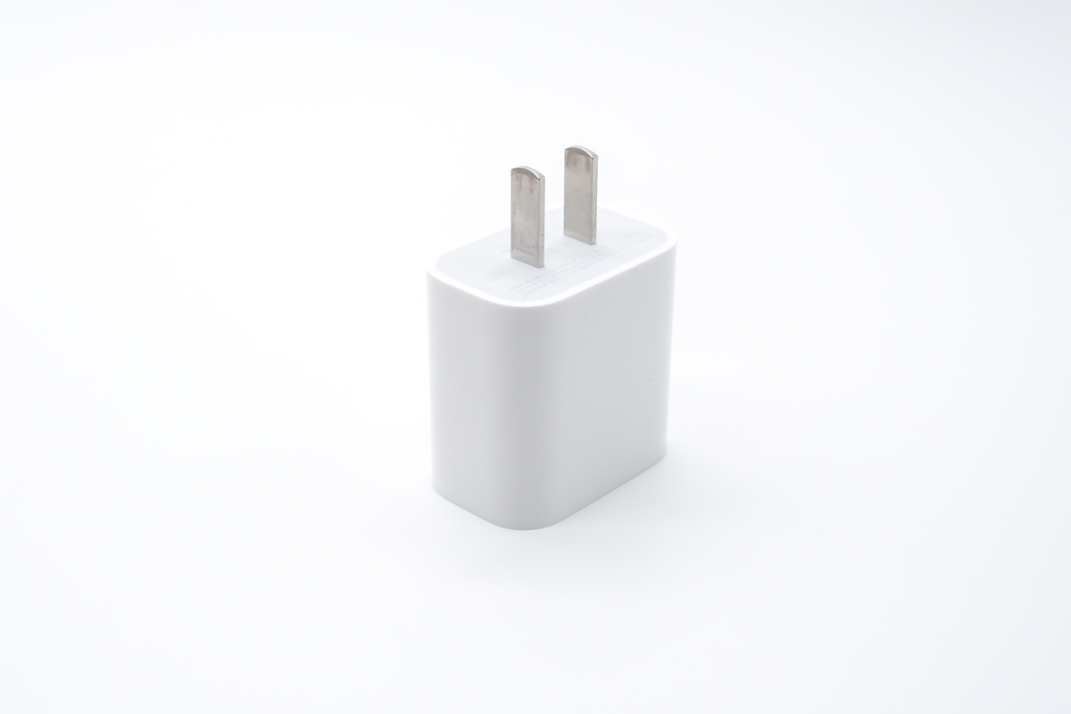 iPhone 13 original, Apple official A2244 20W PD charger evaluation - iMedia