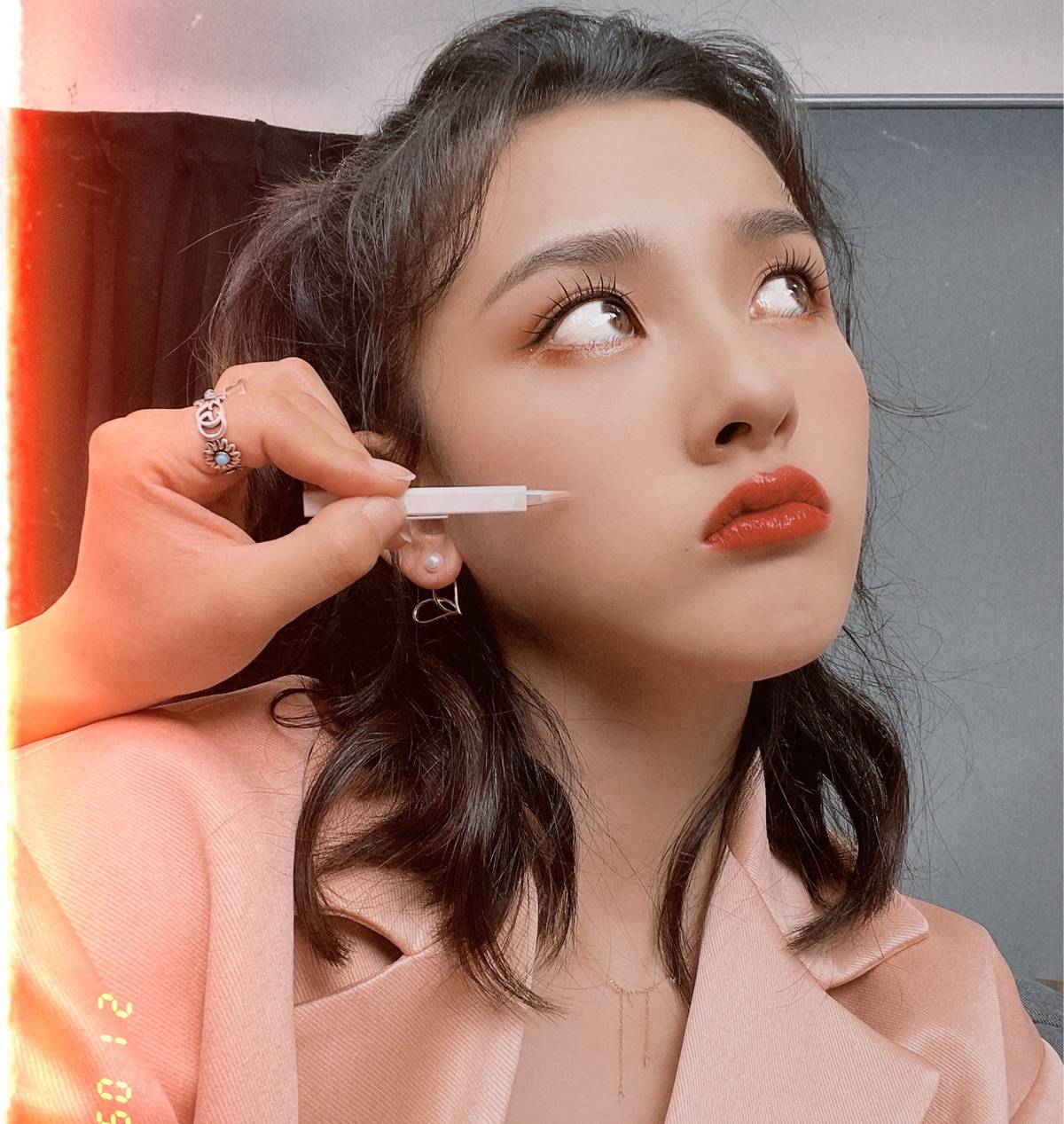 Ruan Jingtian and Song Zuer broke up for eight months?The studio is ...