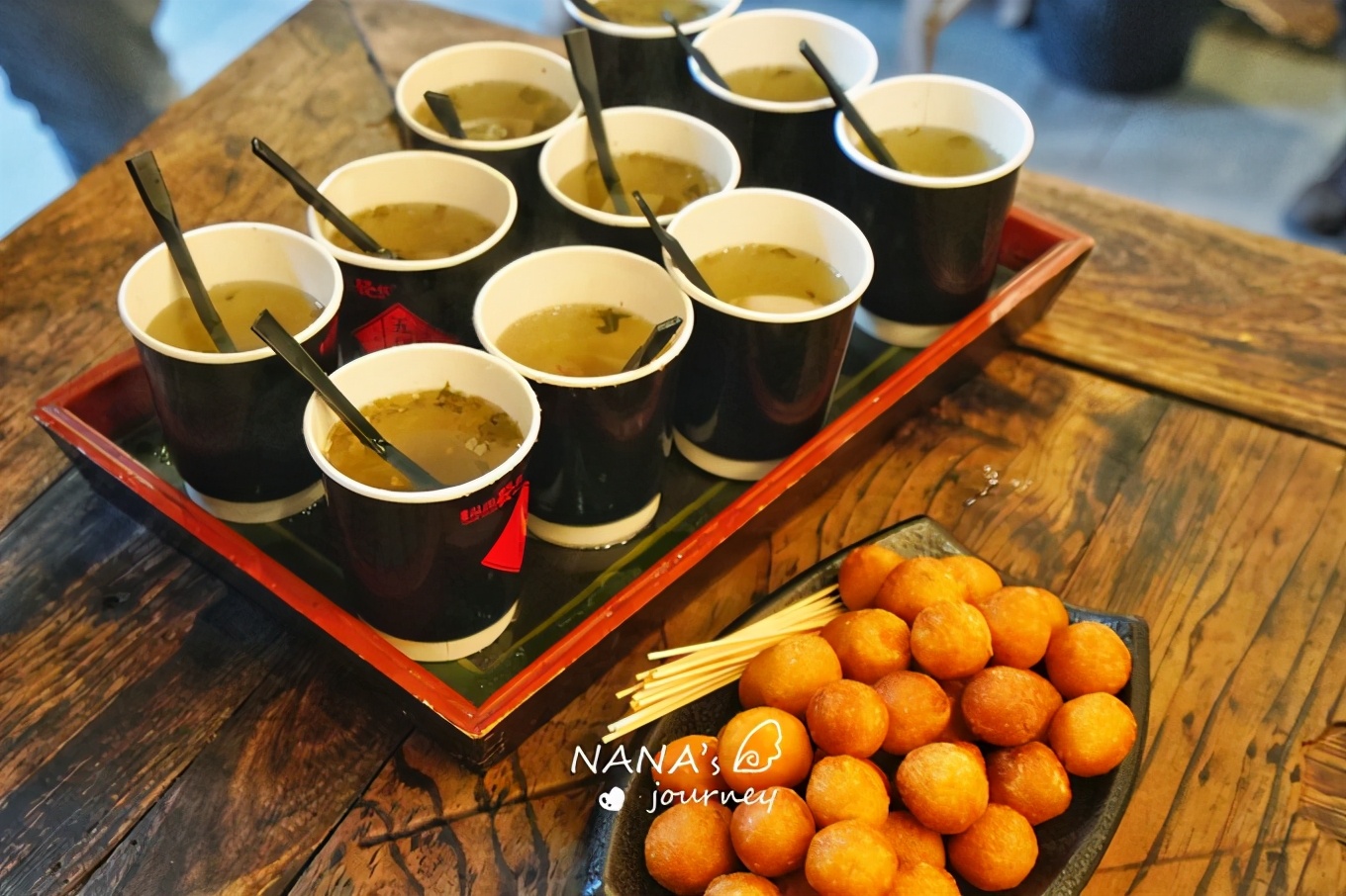To this place in Jiangxi, in addition to experiencing the local hot ...