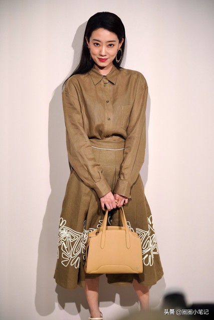 Entertainment highlights: Hua Chenyu, Qin Lan, Li Yitong, Zheng Shuang ...