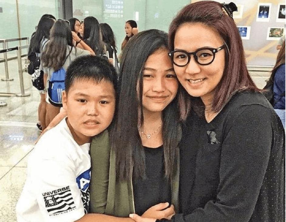 Li Ruien: married Prince Jinlilai at the age of 29, moved out of the ...