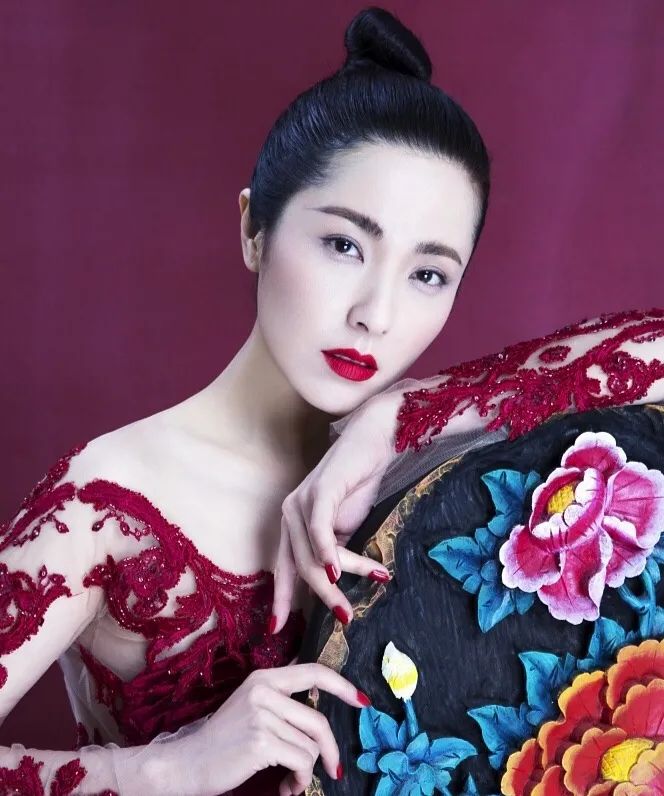How can Zeng Li, who has been beautiful than Zhang Ziyi and Mei Ting ...