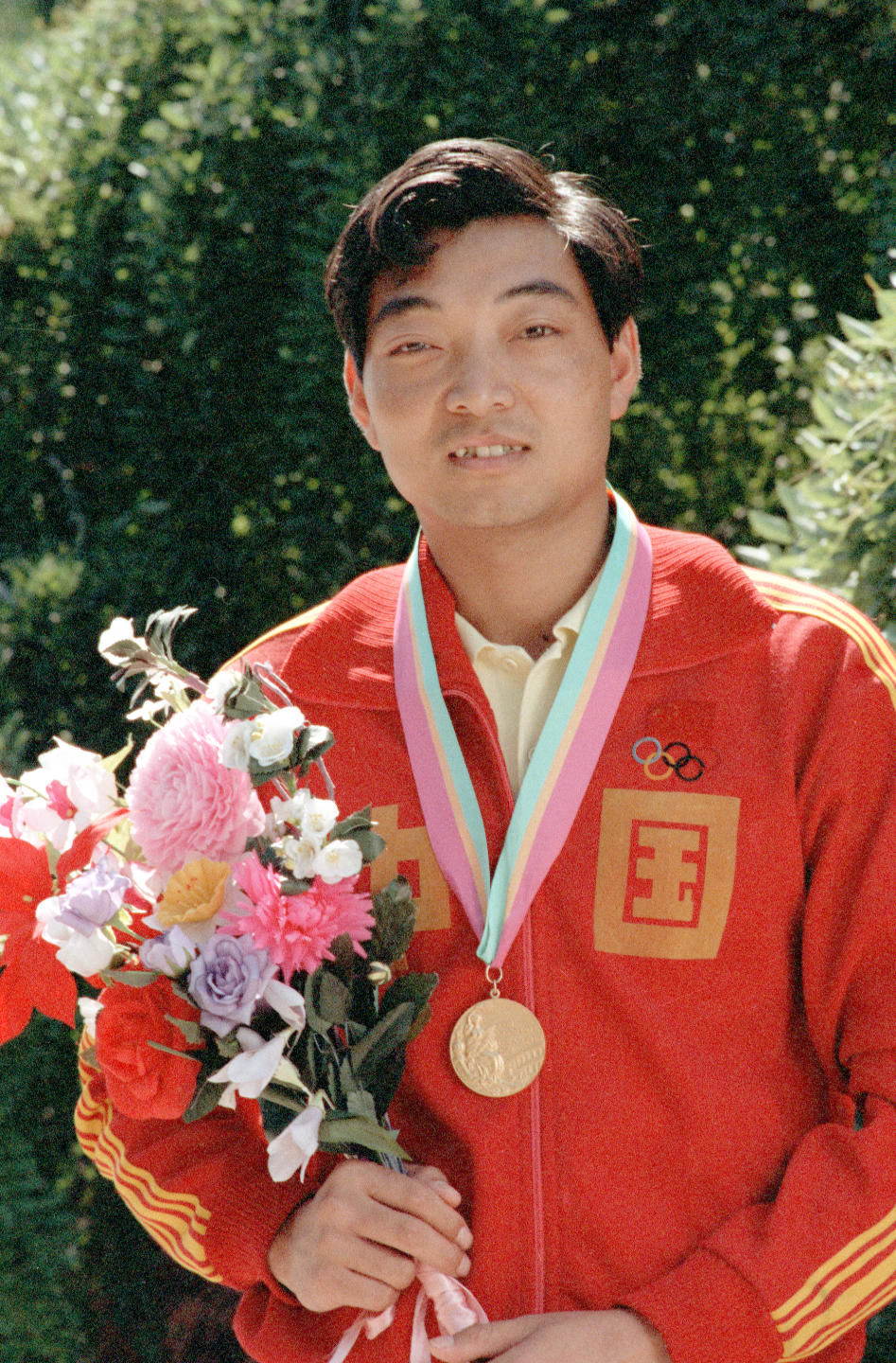 What happened to the Chinese Olympic champions 37 years ago? - iNEWS