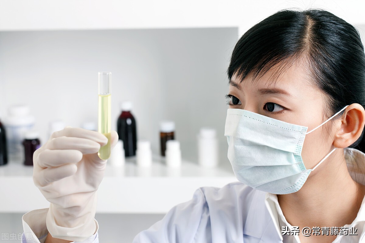 Smallpox has been extinct for 40 years. Why is the world's only ...