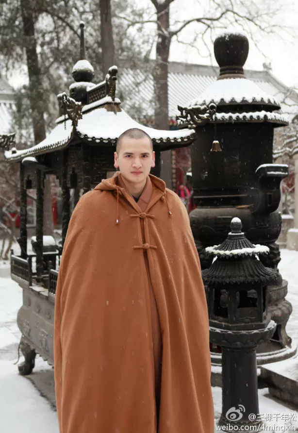 The post-80s "China's most handsome monk", he gave up his iron job at ...